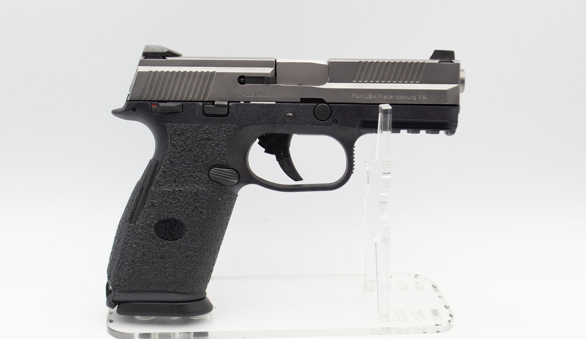FN~FNS-9~9mm Luger | Bass Pro Shops